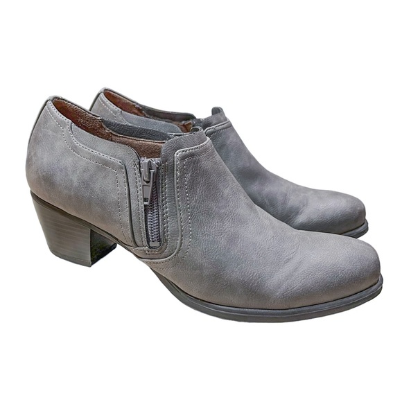 Natural Soul | Shoes | Natural Soul Kasta Gray Faux Leather Ankle ...